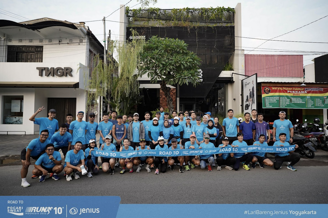 Keseruan Lari Bareng Jenius dalam Road to Pocari Sweat Run Indonesia 2023